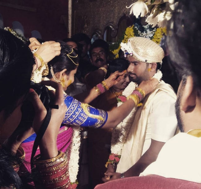 Simple Suni - Photos, Videos, Birthday, Latest News, Height In Feet ...