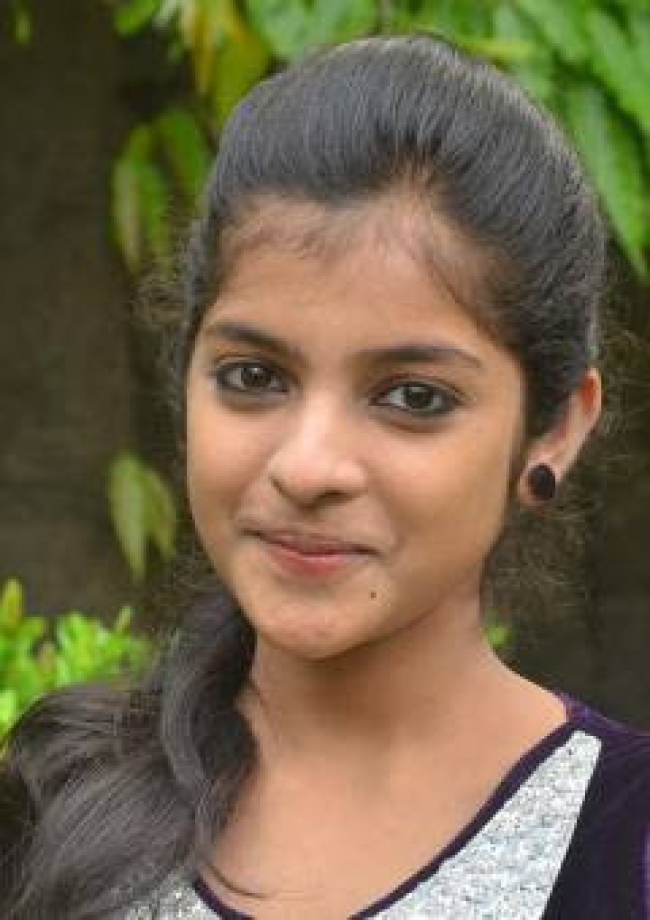 Yuvasri - Photos, Videos, Birthday, Latest News, Height In Feet - FilmiBeat