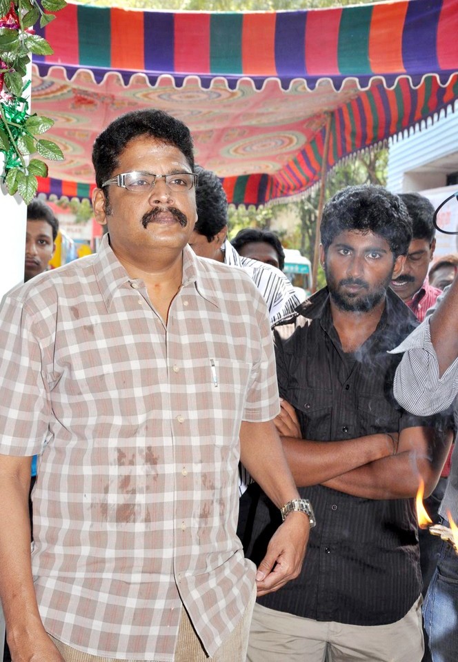 Mathi Fan Photos | Mathi Photos, Images, Pictures # 6563 - FilmiBeat