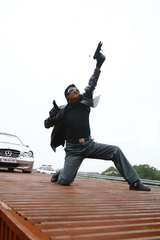 Endhiran Fan Photos | Endhiran Photos, Images, Pictures # 12286 - FilmiBeat
