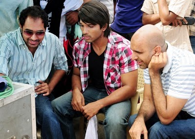 Vedam Fan Photos | Vedam Photos, Images, Pictures # 8097 - FilmiBeat