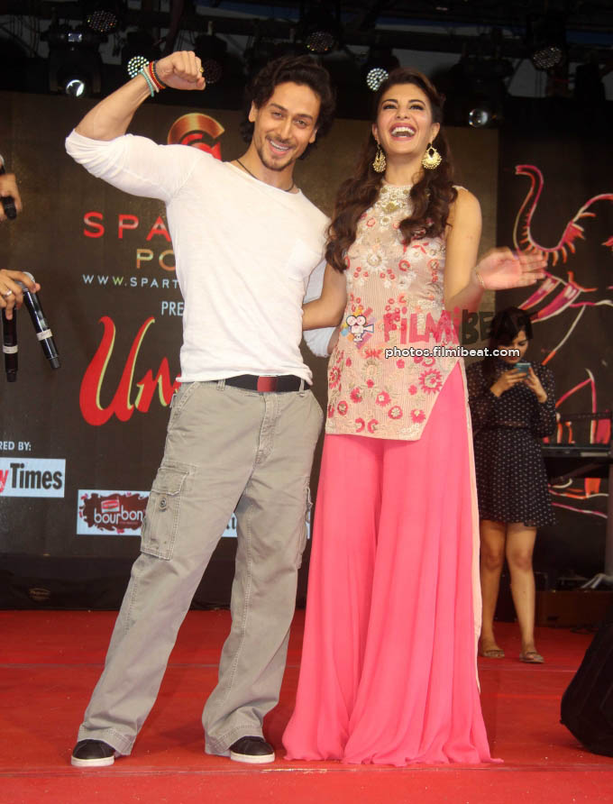 A Flying Jatt (Flying Jatt Movie) Fan Photos | A Flying Jatt Photos ...