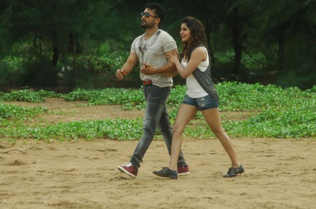 Anjaan (Anjan) Fan Photos | Anjaan Photos, Images, Pictures # 27198 ...