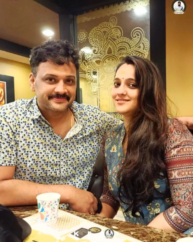 Malayalam Actors With Family