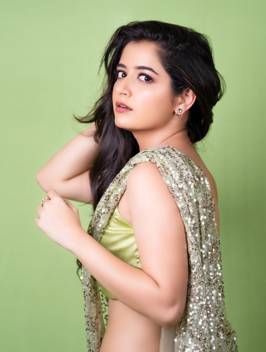 Ashika Ranganath Fan Photos | Ashika Ranganath Pictures, Images - 71544 ...