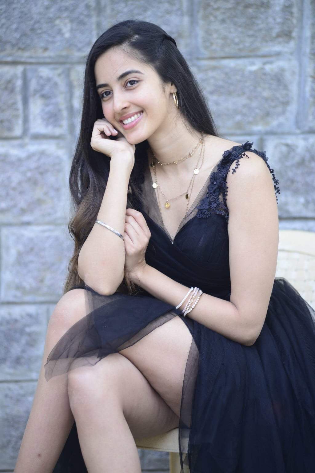 Simrat Kaur Fan Photos | Simrat Kaur Pictures, Images - 71508 - FilmiBeat