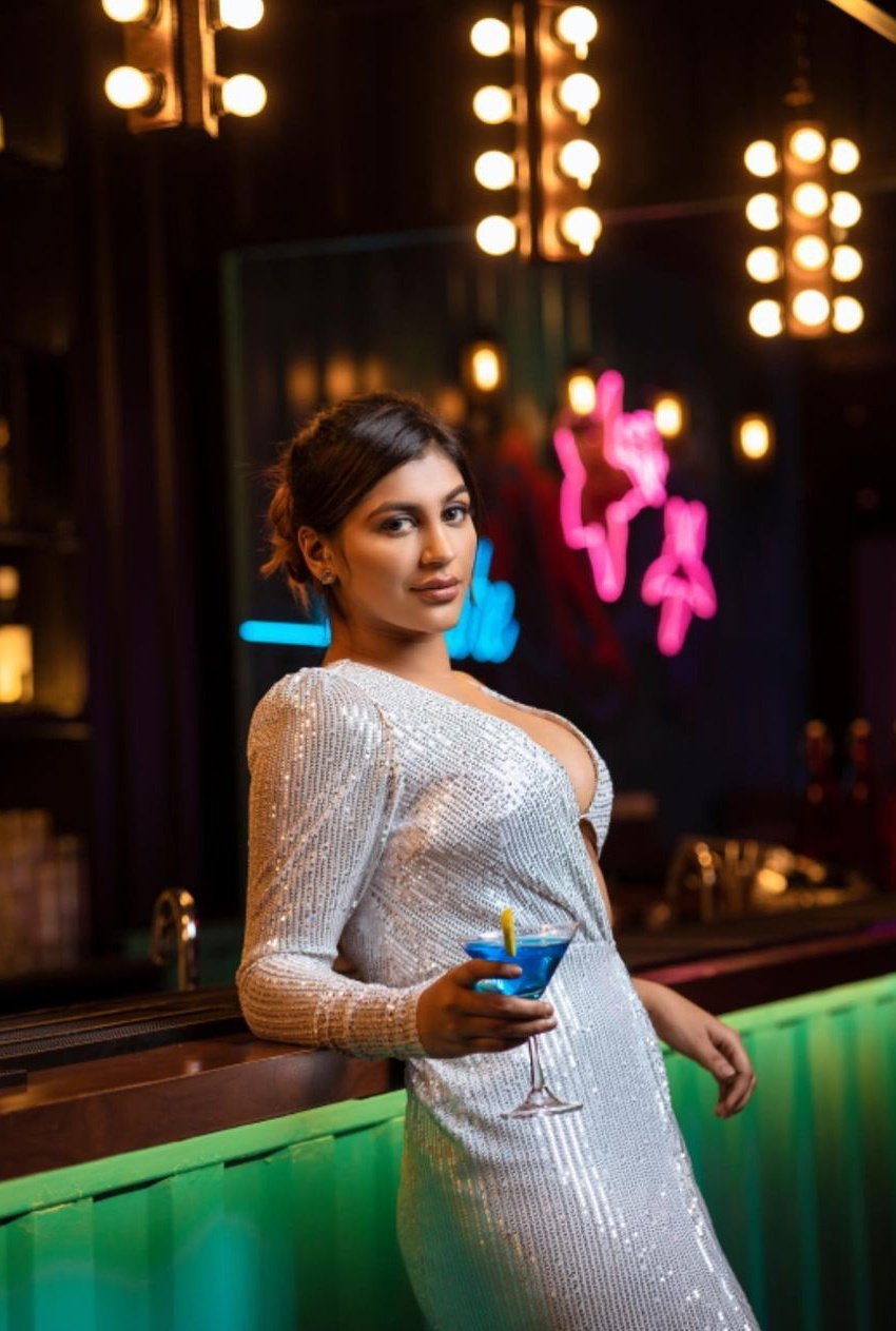 Yashika Aannand Movies