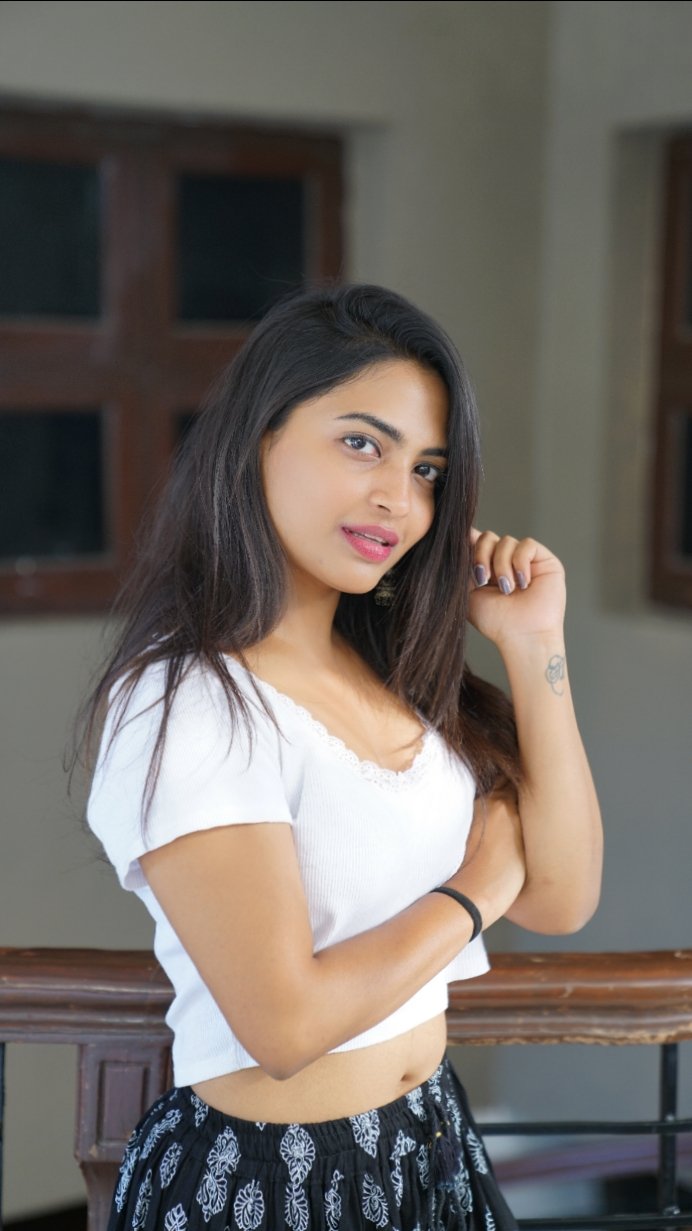 Alekhya Harika (Dethadi Harika Alekhya) Fan Photos | Alekhya Harika ...