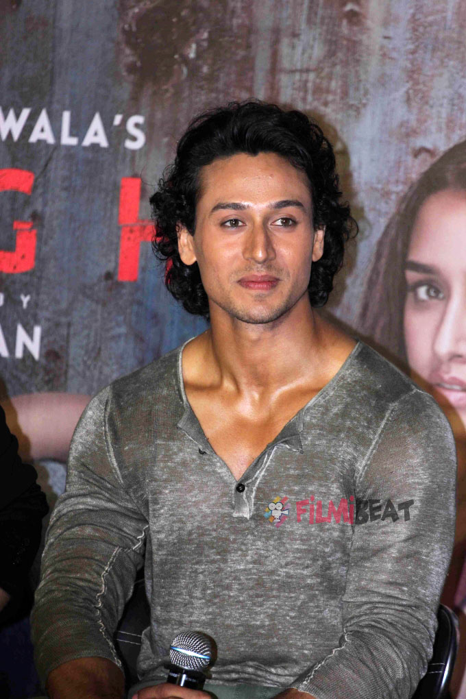 Baaghi (Baaghi Story) Fan Photos | Baaghi Photos, Images, Pictures ...