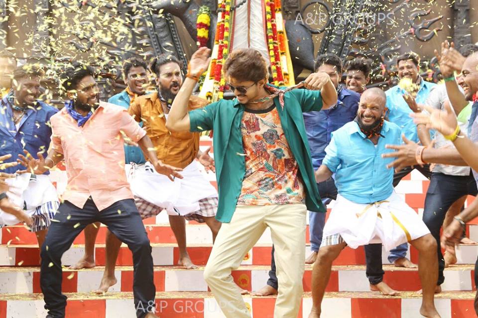 Bairavaa (Bairava) Fan Photos | Bairavaa Photos, Images, Pictures ...