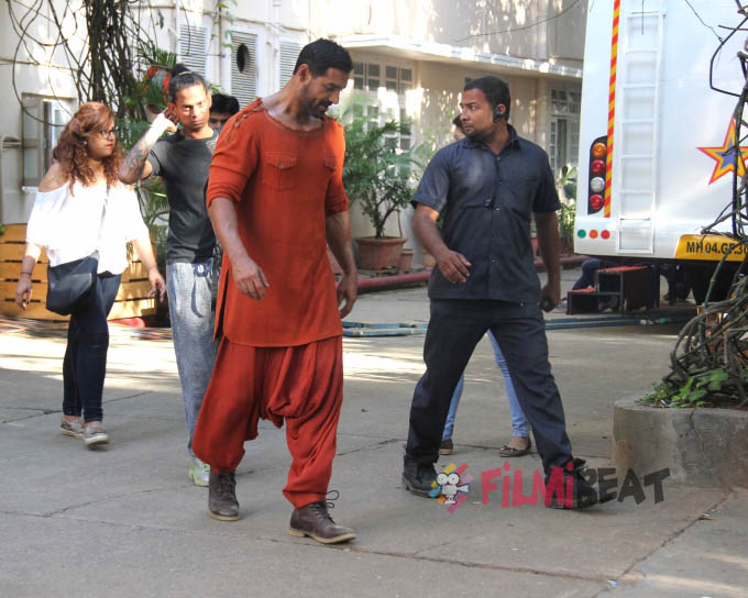 Dishoom (Dishoom) Fan Photos | Dishoom Photos, Images, Pictures # 42529 ...