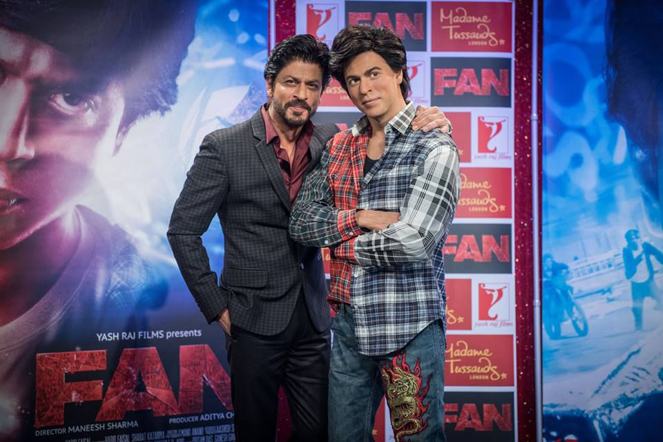 Fan (Fan Shahrukh Khan) Fan Photos | Fan Photos, Images, Pictures ...