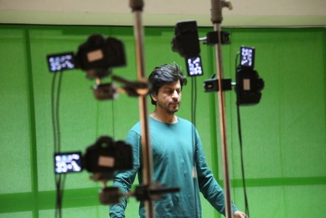 Fan (Fan Shahrukh Khan) Fan Photos | Fan Photos, Images, Pictures ...