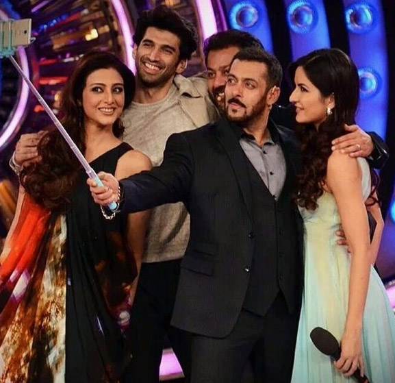 Fitoor (Fitoor Review) Fan Photos | Fitoor Photos, Images, Pictures ...