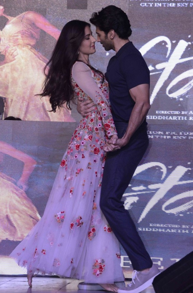 Fitoor (Fitoor Review) Fan Photos | Fitoor Photos, Images, Pictures ...
