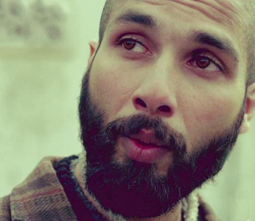 Haider Fan Photos | Haider Photos, Images, Pictures # 27098 - FilmiBeat