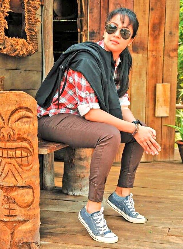 Magalir Mattum (Magalir Mattum 2017) Fan Photos | Magalir Mattum Photos ...