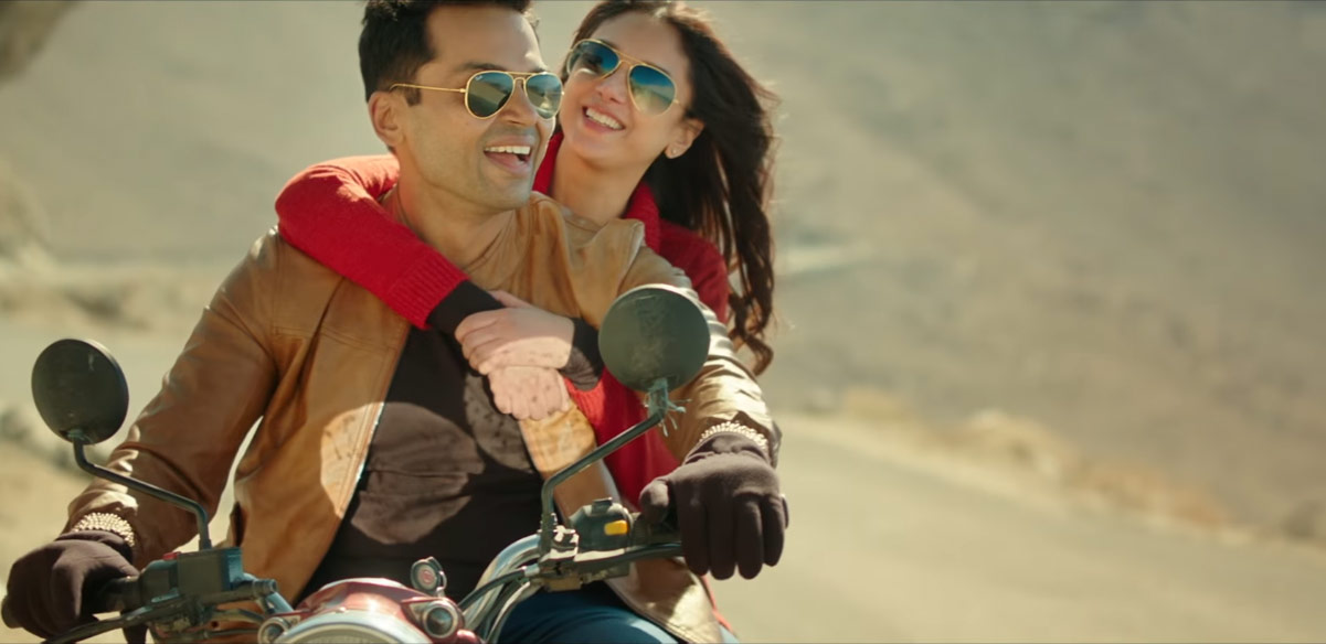 Kaatru Veliyidai (Katru Veliyidai) Fan Photos | Kaatru Veliyidai Photos ...