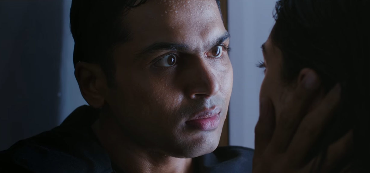 Kaatru Veliyidai (Katru Veliyidai) Fan Photos | Kaatru Veliyidai Photos ...