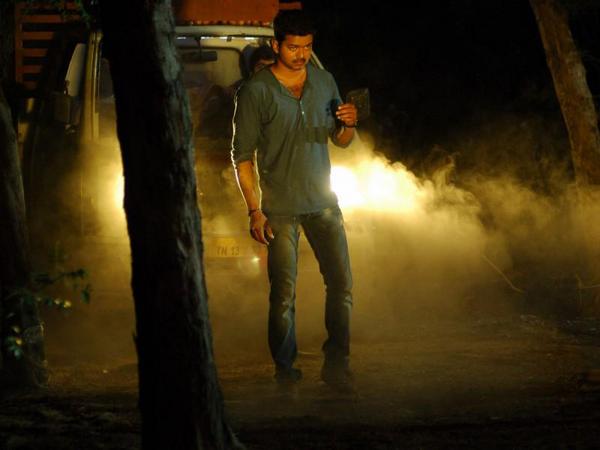 Kaththi (Kathi) Fan Photos | Kaththi Photos, Images, Pictures # 28080 ...