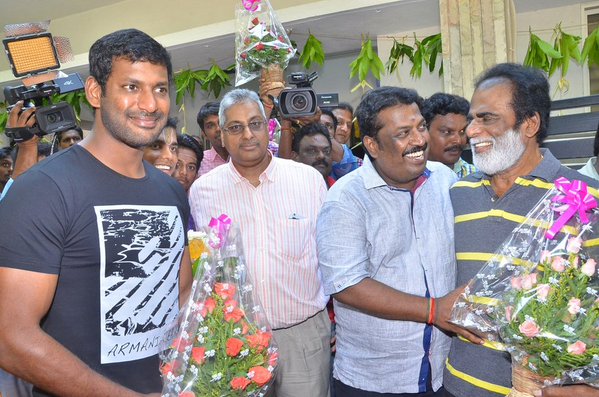 Kaththi Sandai (Kathi Sandai) Fan Photos | Kaththi Sandai Photos ...