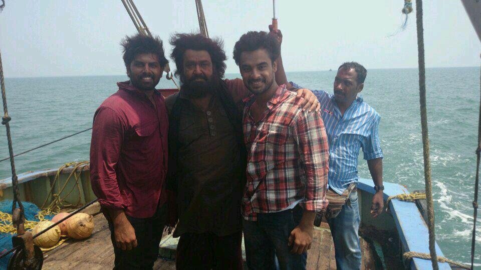 Koothara Fan Photos | Koothara Photos, Images, Pictures # 24936 - FilmiBeat