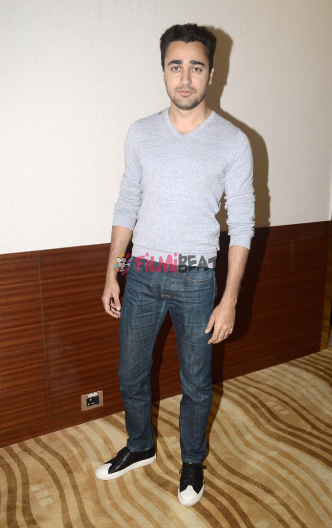 Laal Rang (Laal Rang Movie) Fan Photos | Laal Rang Photos, Images ...