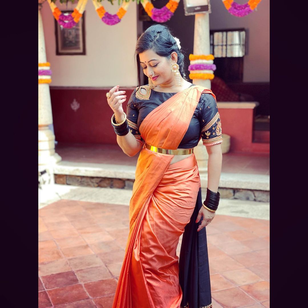 Entertainment Fan Photos | Entertainment Photos, Images, Pictures ...