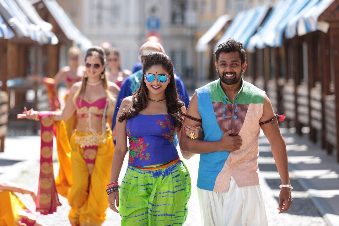 Bharjari Fan Photos | Bharjari Photos, Images, Pictures # 56855 - FilmiBeat