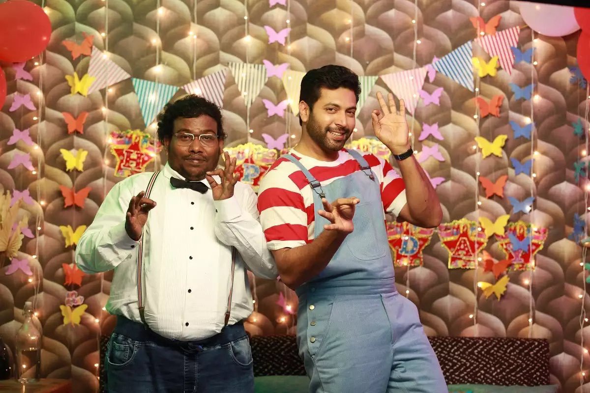 Comali (Komali) Fan Photos | Comali Photos, Images, Pictures # 65972 ...