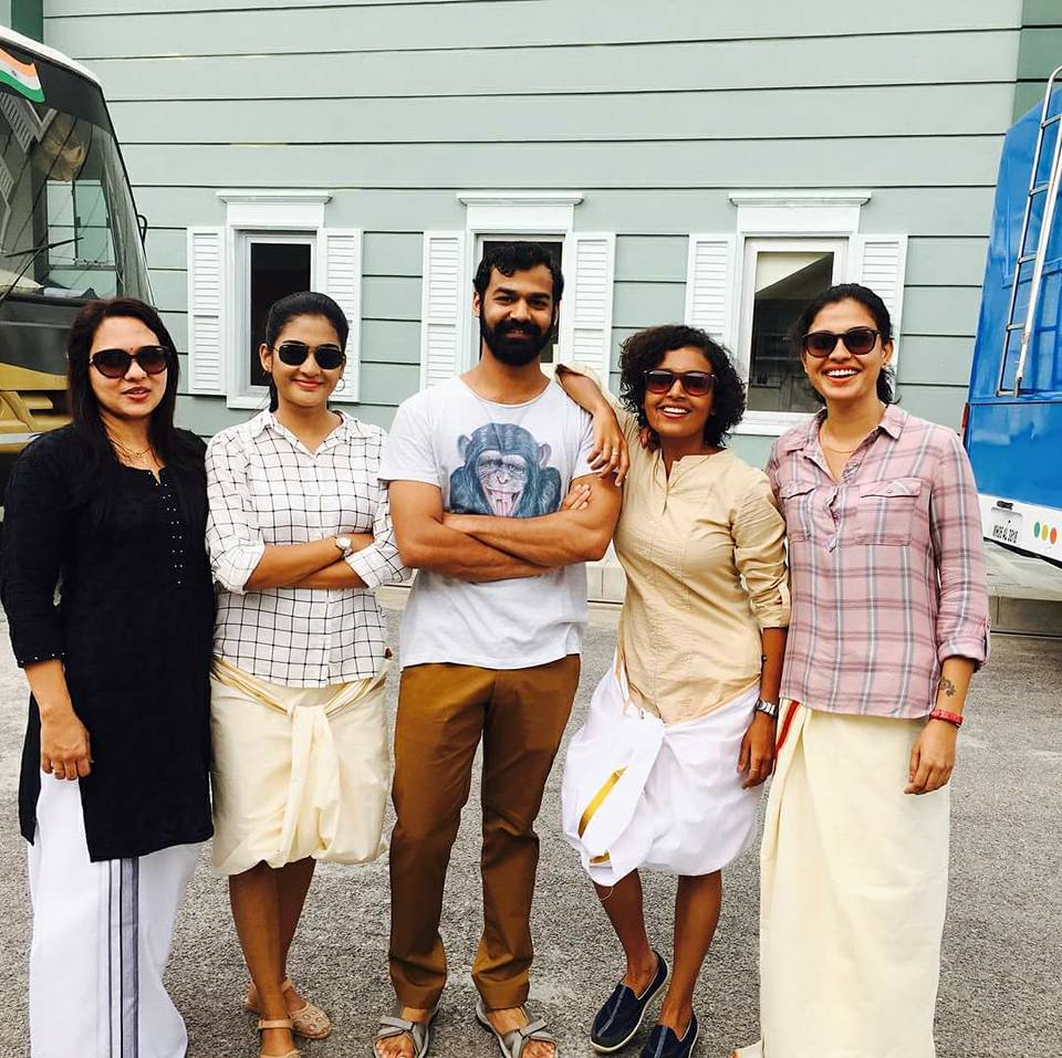 Aadhi (Aadhi Pranav Mohanlal Movie) Fan Photos | Aadhi Photos, Images ...