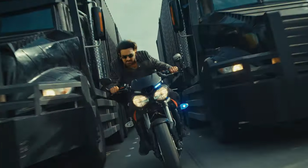 Saaho (Sahoo) Fan Photos | Saaho Photos, Images, Pictures # 65529 ...