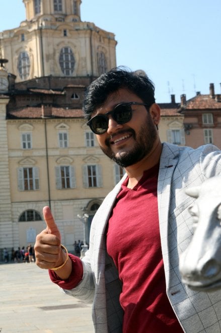 Chamak Fan Photos | Chamak Photos, Images, Pictures # 57712 - FilmiBeat