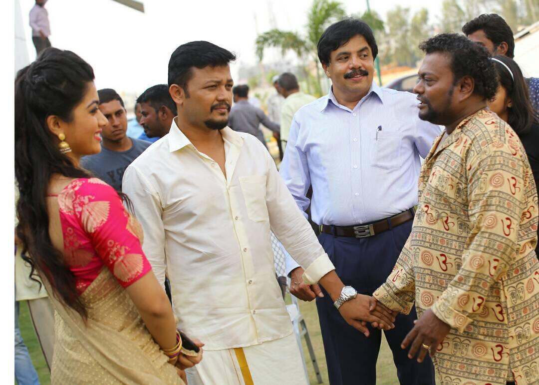 Chamak Fan Photos | Chamak Photos, Images, Pictures # 58251 - FilmiBeat