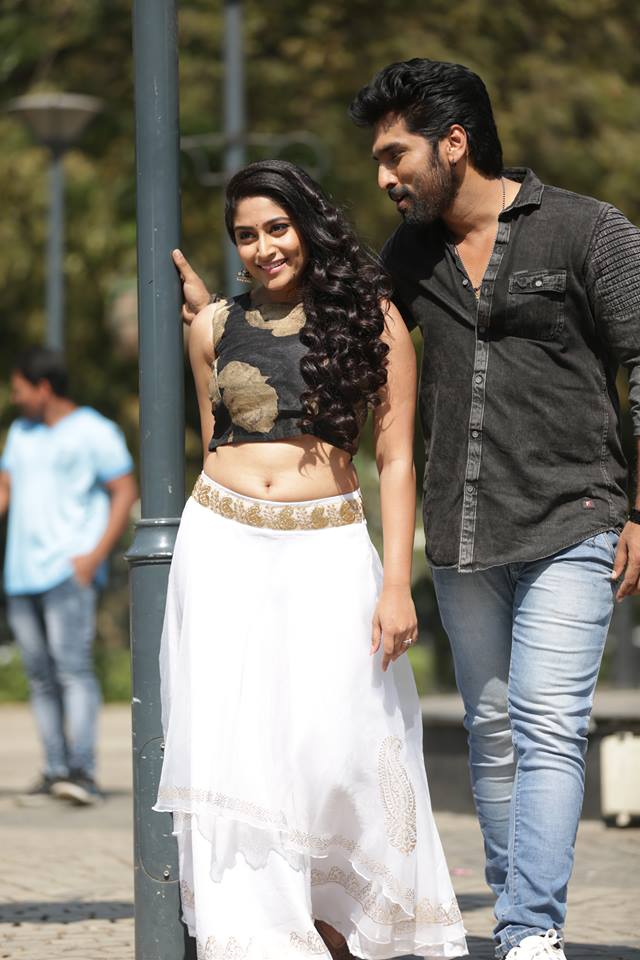 Vaasu Naan Pakka Commercial Fan Photos | Vaasu Naan Pakka Commercial ...