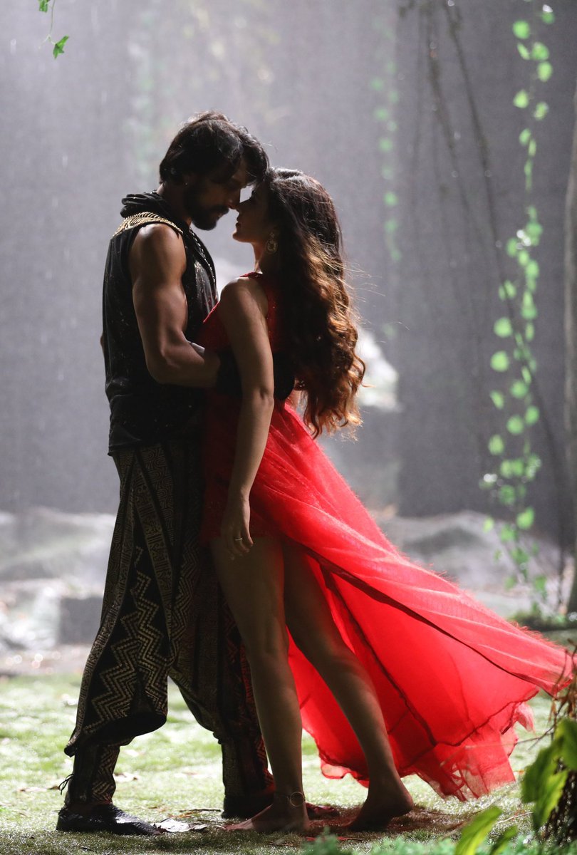 Pailwaan (Pailwan) Fan Photos | Pailwaan Photos, Images, Pictures ...