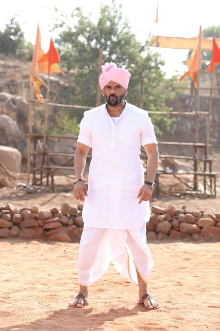 Pailwaan (Pailwan) Fan Photos | Pailwaan Photos, Images, Pictures ...