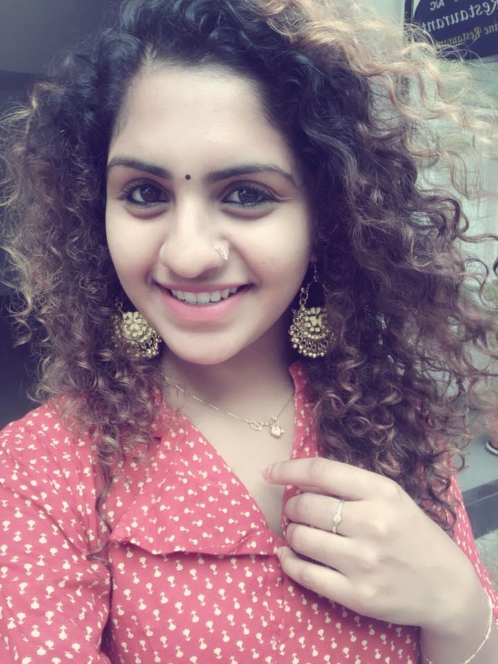 Oru Adaar Love Fan Photos | Oru Adaar Love Photos, Images, Pictures ...
