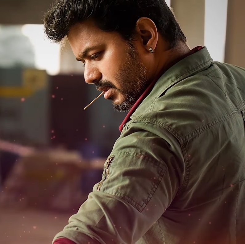 Sarkar Fan Photos | Sarkar Photos, Images, Pictures # 63033 - FilmiBeat