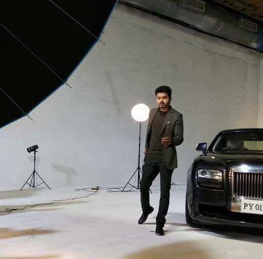 Sarkar Fan Photos | Sarkar Photos, Images, Pictures # 59553 - FilmiBeat