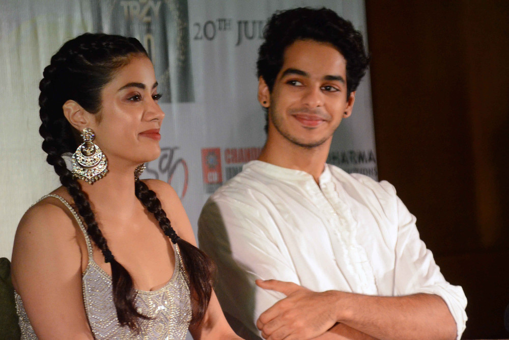 Dhadak Fan Photos | Dhadak Photos, Images, Pictures # 62185 - FilmiBeat