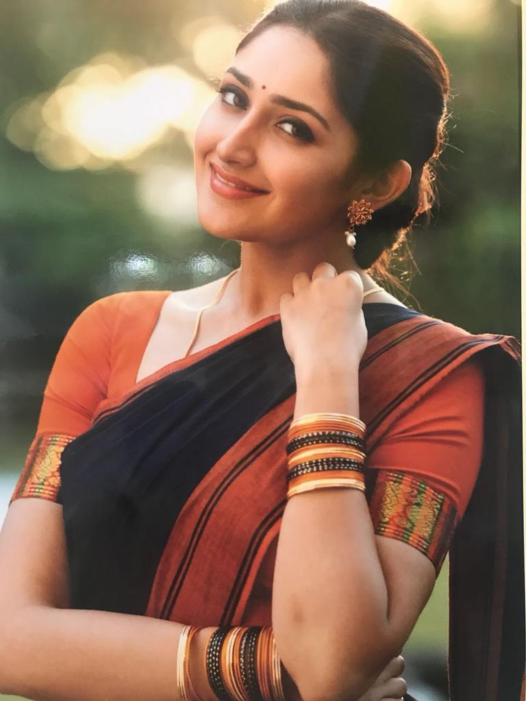 Ghajinikanth (Gajinikanth) Fan Photos | Ghajinikanth Photos, Images ...