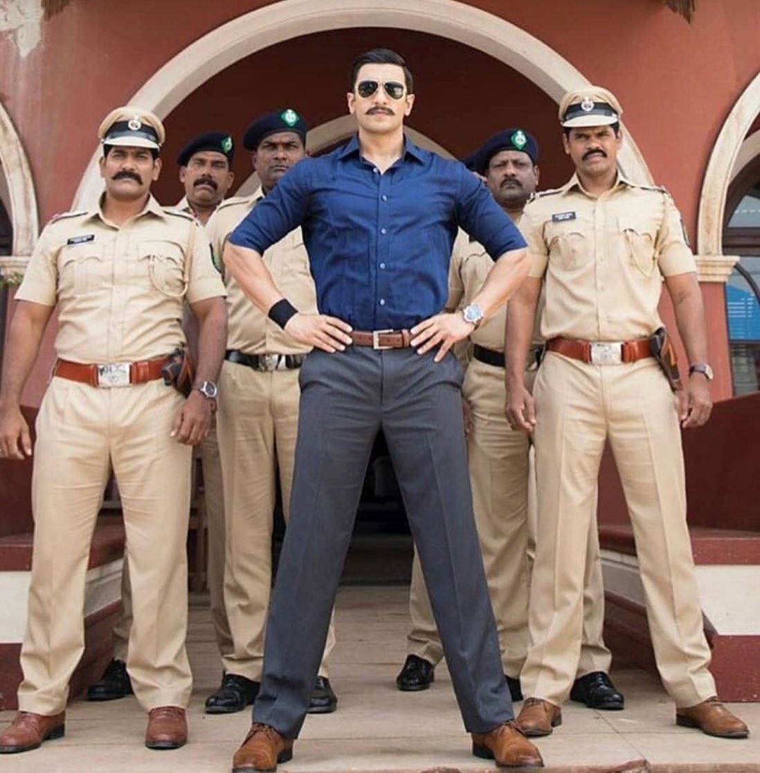 Simmba Fan Photos | Simmba Photos, Images, Pictures # 61867 - FilmiBeat