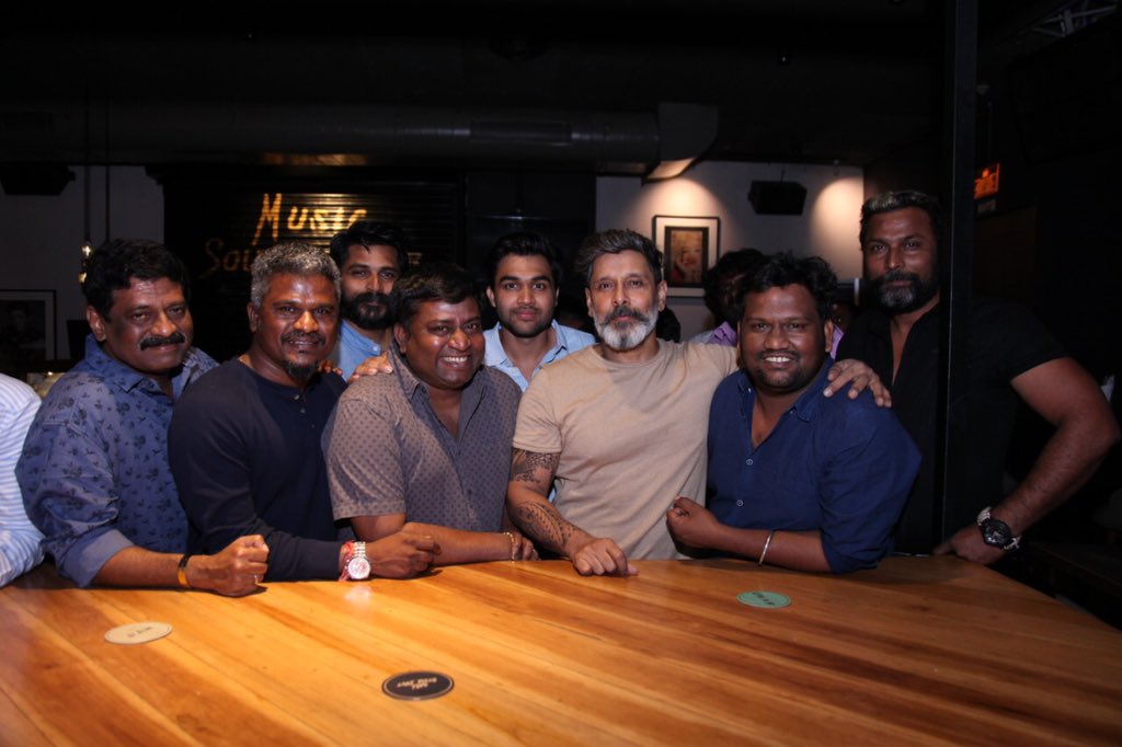 Kadaram Kondan Fan Photos | Kadaram Kondan Photos, Images, Pictures ...