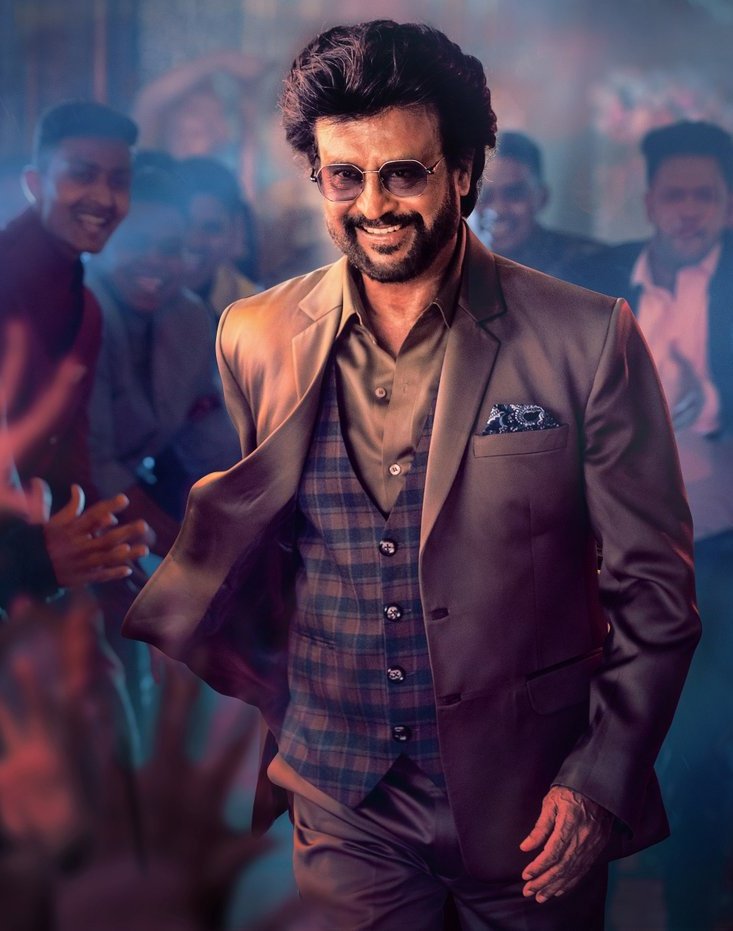 Darbar Fan Photos | Darbar Photos, Images, Pictures # 66955 - FilmiBeat