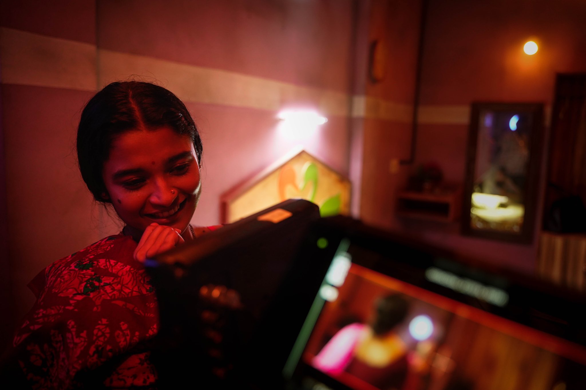 Sapta Sagaradaache Ello Fan Photos | Sapta Sagaradaache Ello Photos ...