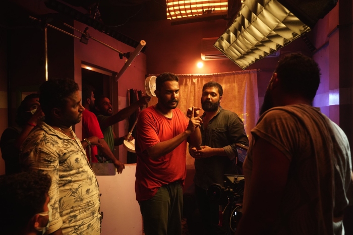 Sapta Sagaradaache Ello Side A (SSE Side A) Fan Photos | Sapta ...