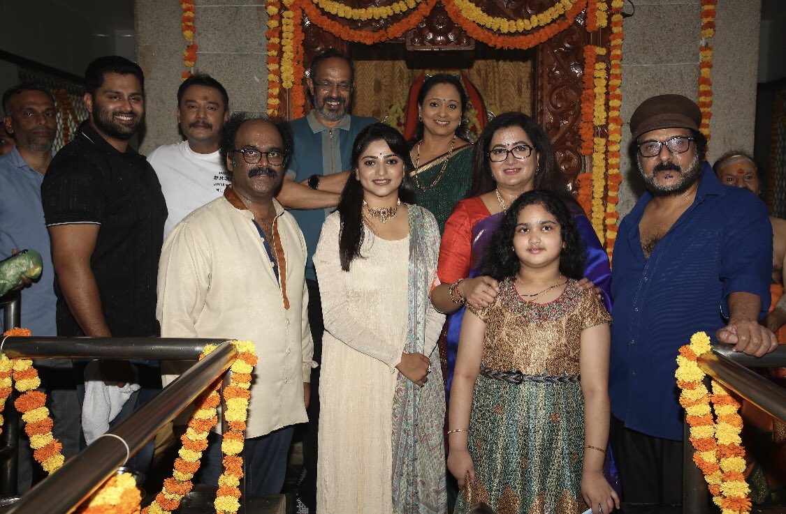 Kranti Fan Photos | Kranti Photos, Images, Pictures # 75929 - FilmiBeat