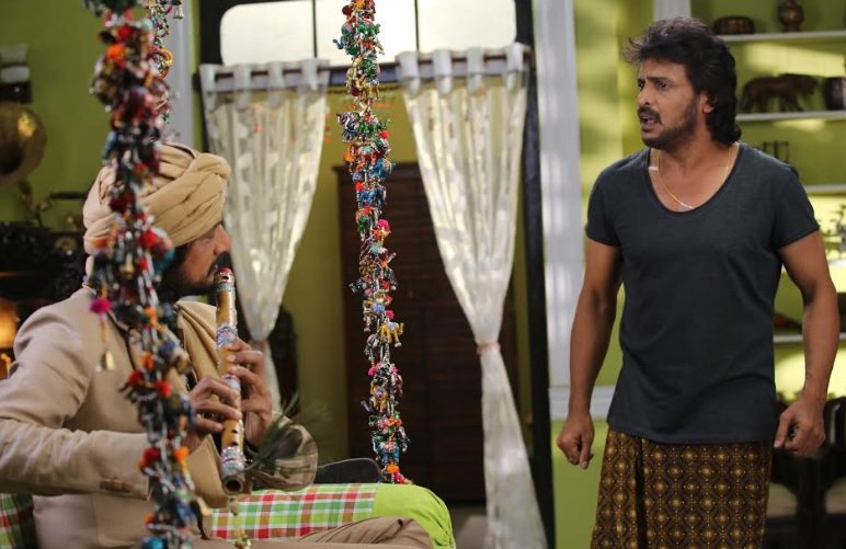 Mukunda Murari Fan Photos | Mukunda Murari Photos, Images, Pictures ...