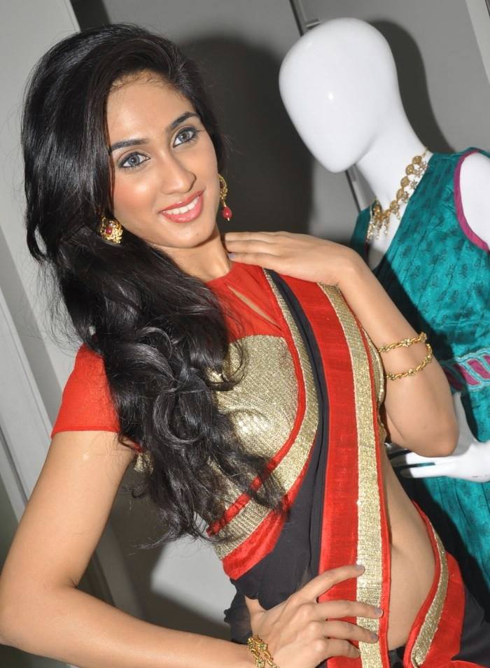 Neena (Nee Na) Fan Photos | Neena Photos, Images, Pictures # 31318 ...